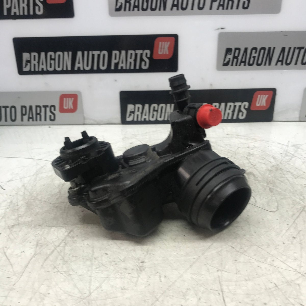 2022-On / VW / T-ROC / 1.5L Petrol / Air Intake Pipe / 05E129654R