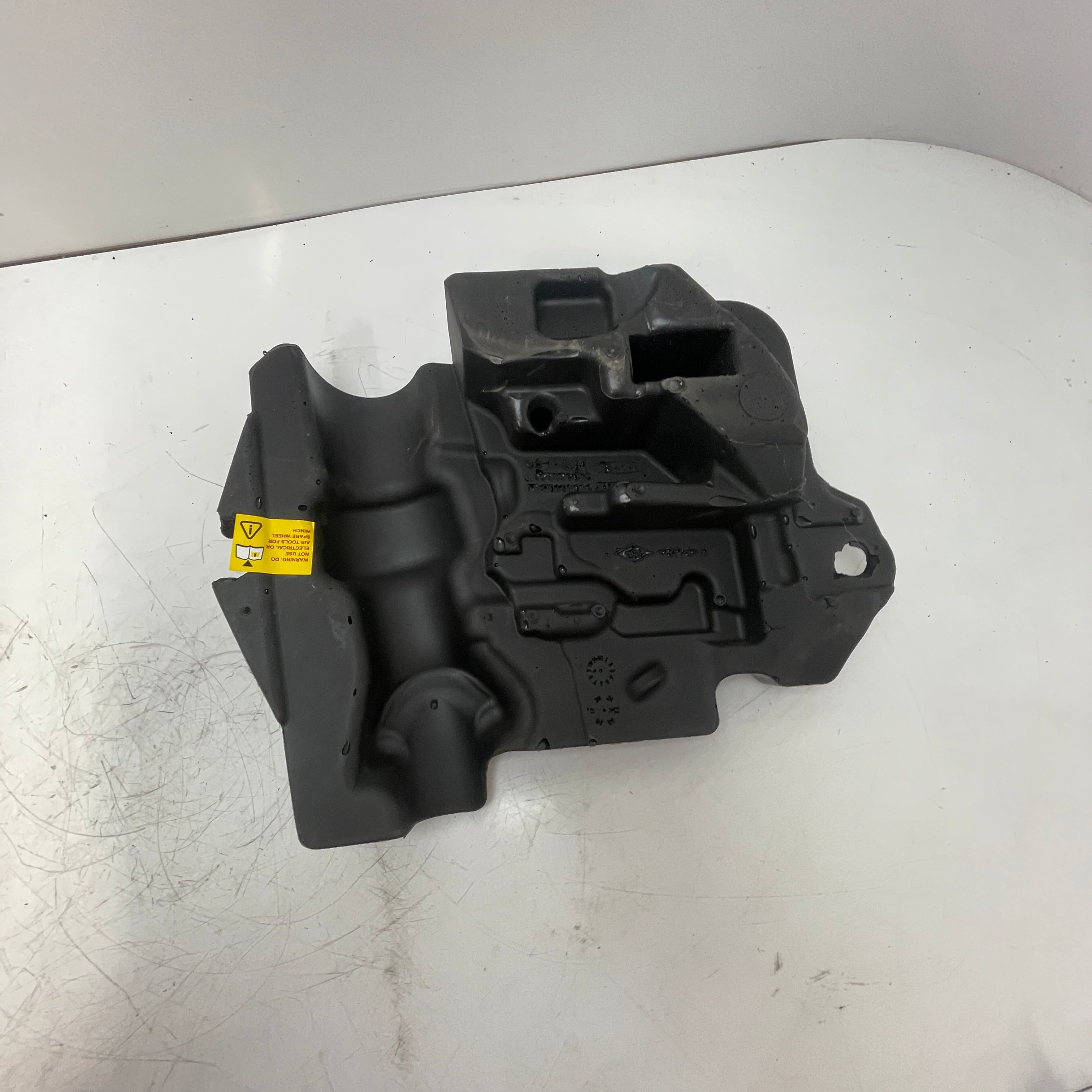 Renault / Master III / Engine Top Cover / 140461084R