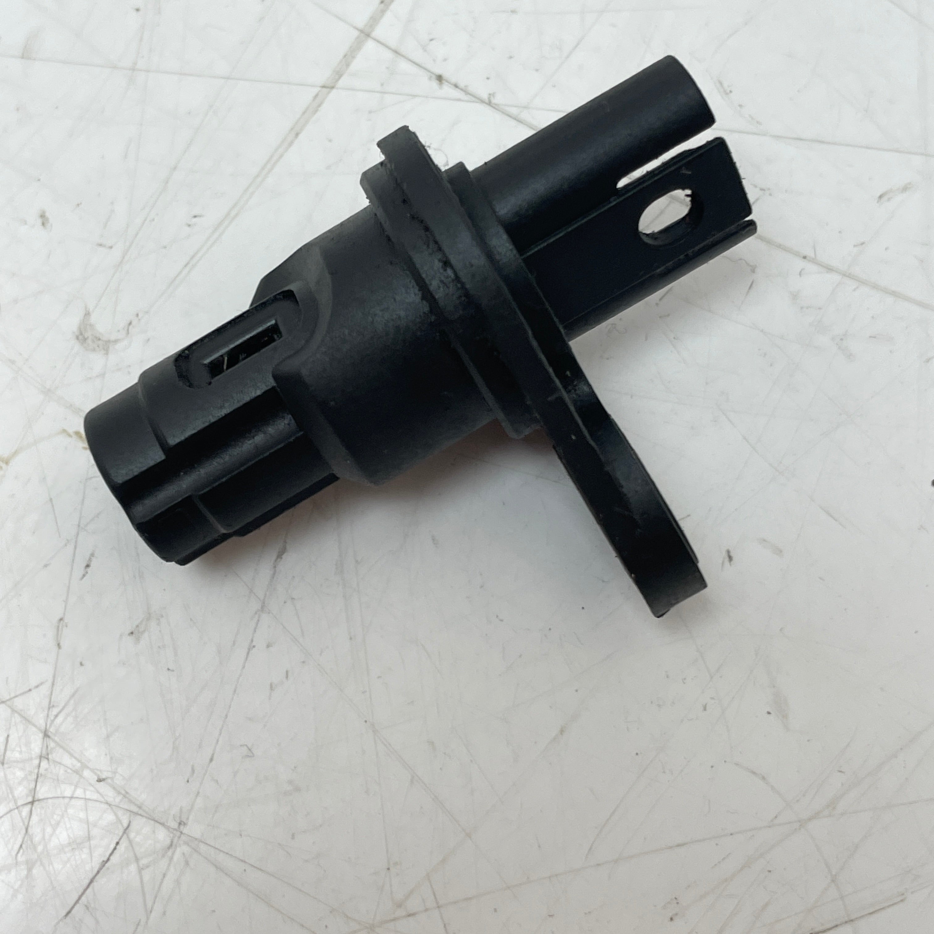 BMW / Camshaft Position Sensor / 7525014-03