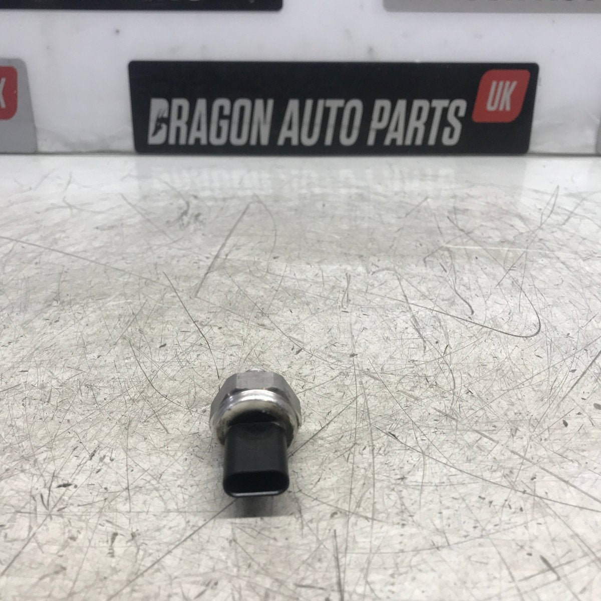 Ford Focus / Oil Pressure Sensor / GN1A-9D290-BA