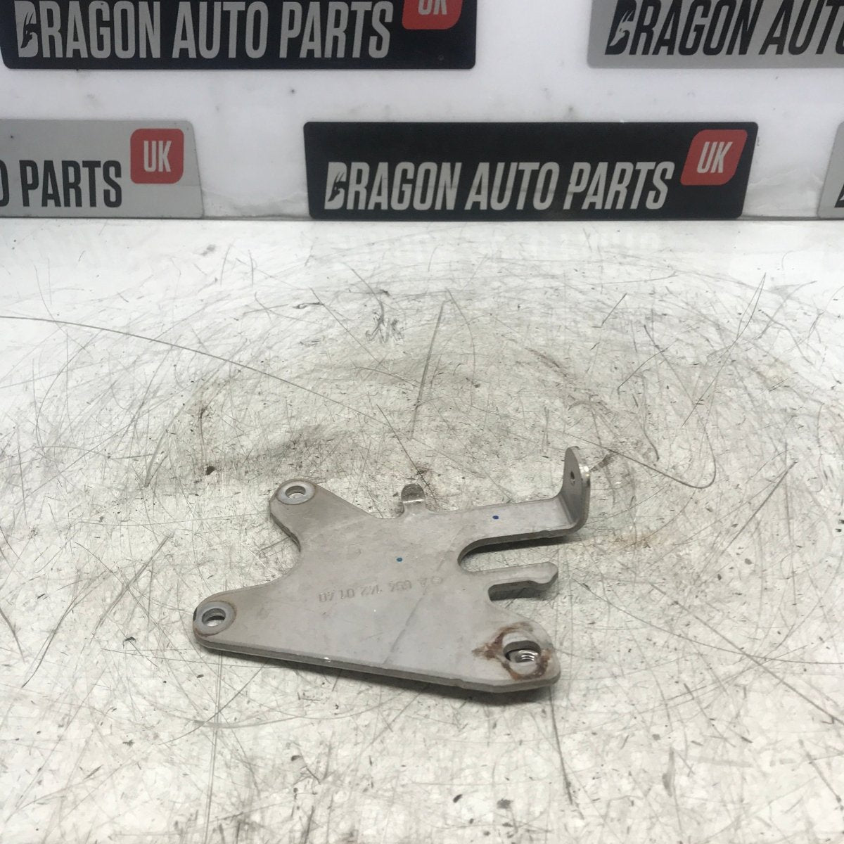 Mercedes-Benz / E-Class / Particulate Filter Bracket / 2.0L Diesel / A
