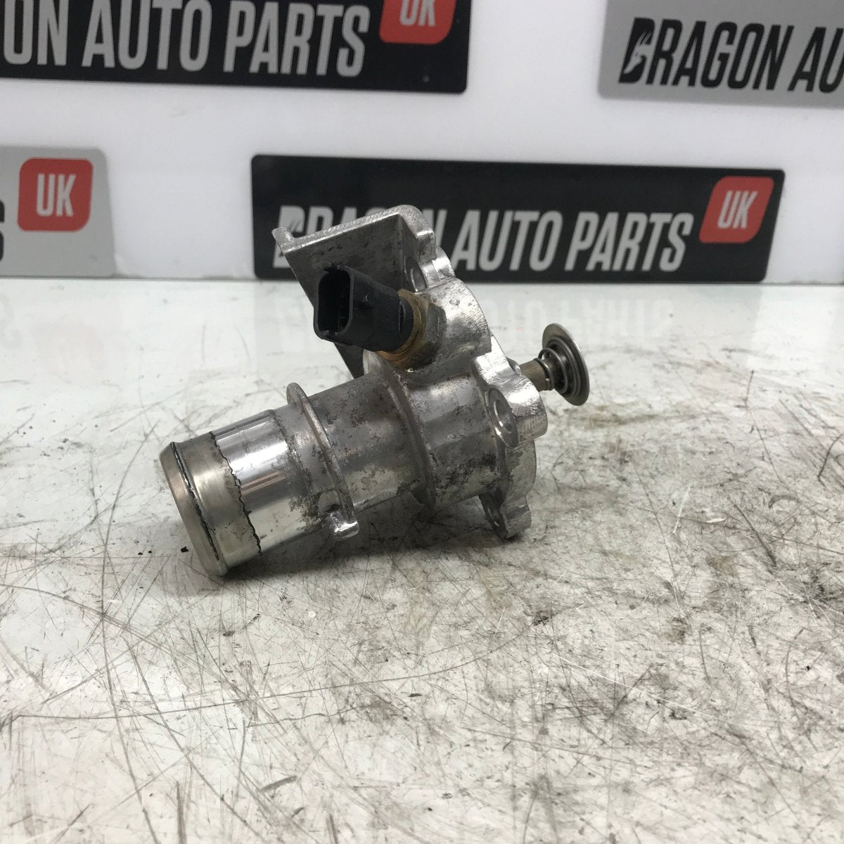 2019-2023 Fiat Ducato / Thermostat / 2.3L Diesel / 5802386464