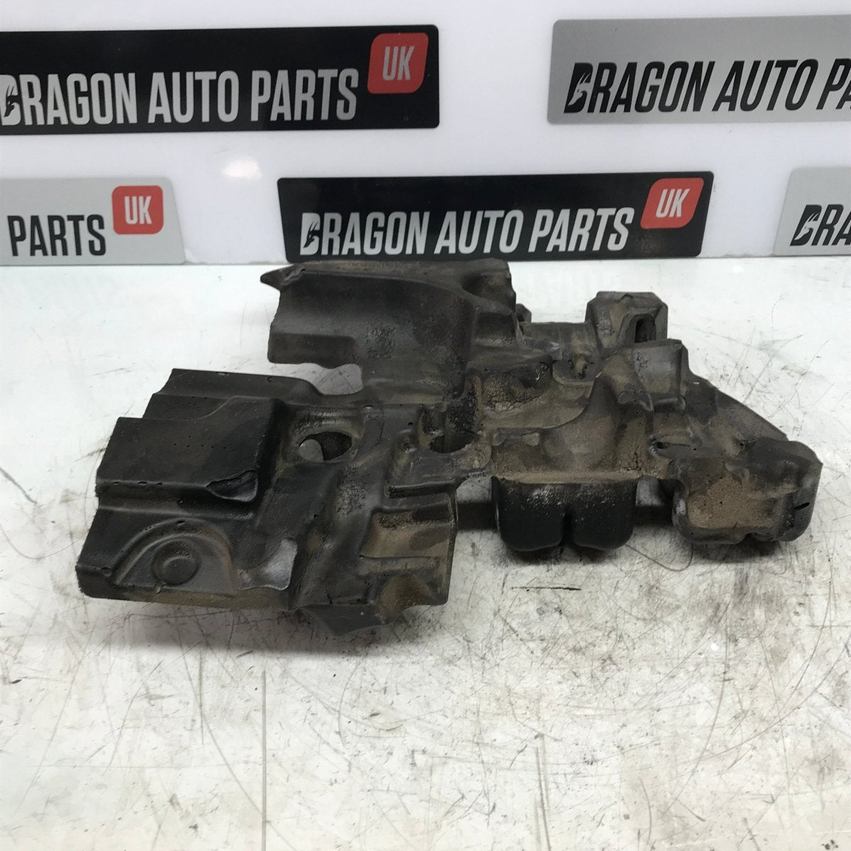 2020 Volvo XC60 / Engine Bay Sound Insulation / 31460682