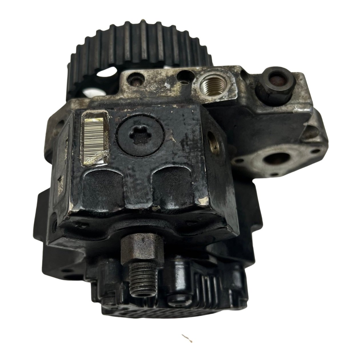 Audi A4 / 3.0l Diesel / High Pressure Fuel Pump / 059130755N / 0445010