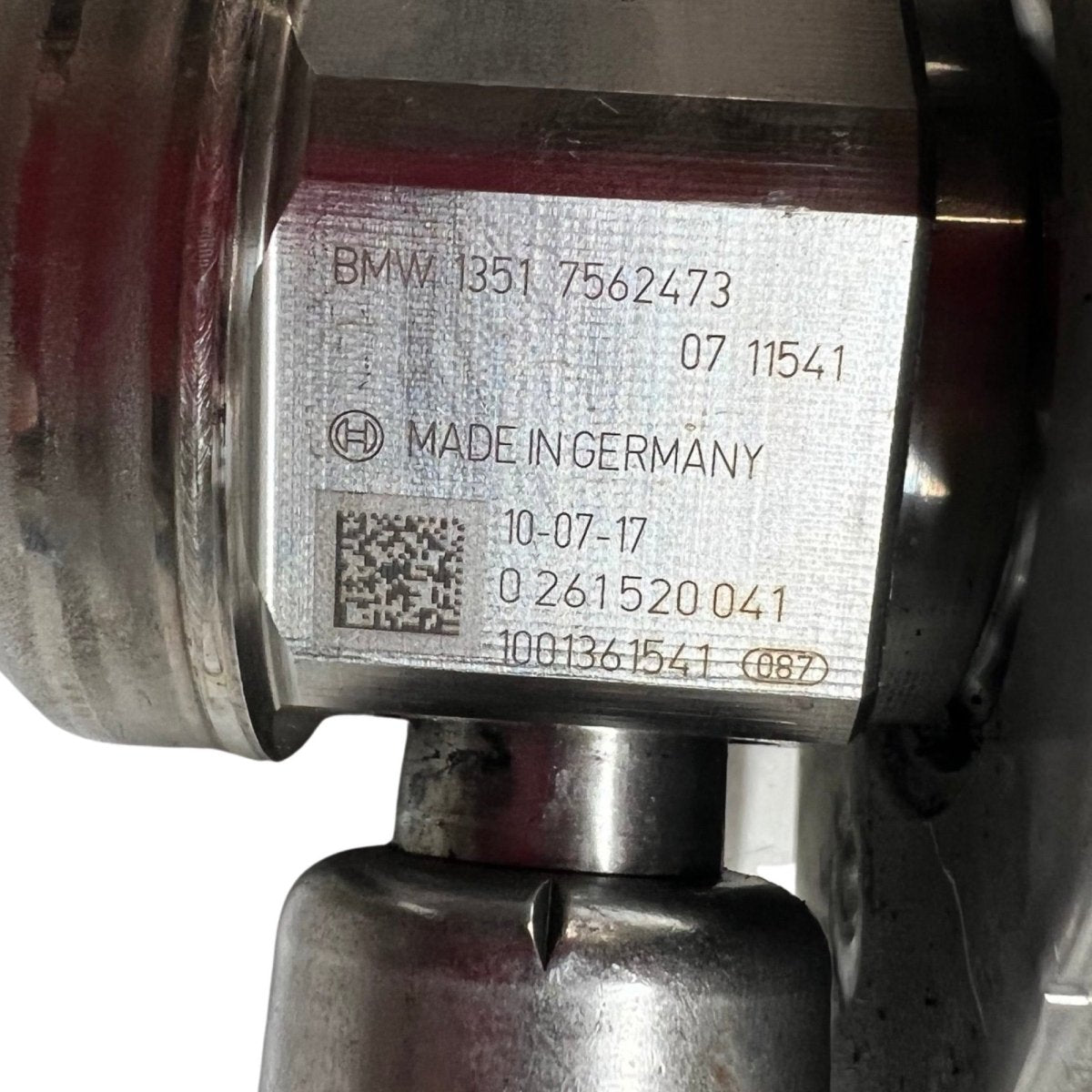 BMW 1 SERIES HIGH PRESSURE FUEL PUMP 0261520041 / 7562473
