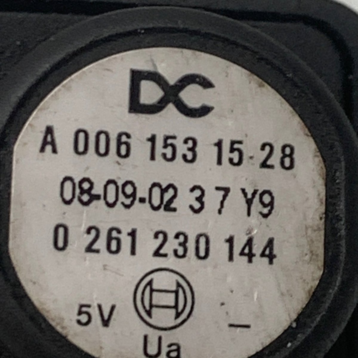 Mercedes / MAP Manifold Air Pressure Sensor / A0061531528