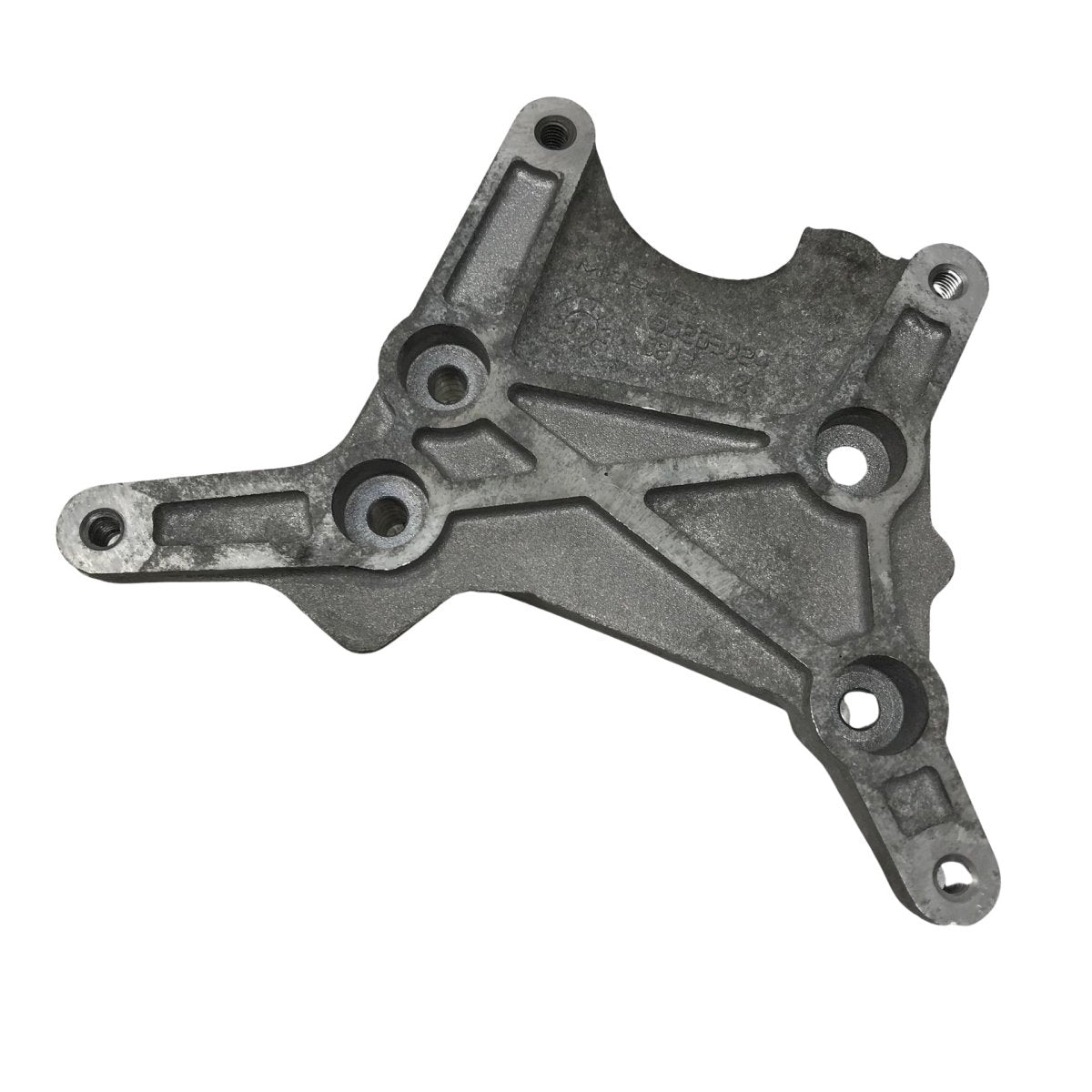 SUZUKI/Alfa/Jeep / 2016 / 1.6L Diesel / Engine Mount Bracket / 5526302