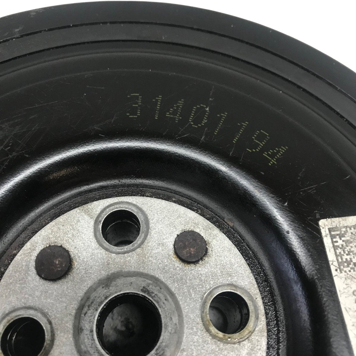 Volvo / Crankshaft Pulley / 10-18 / 2.0L Diesel / 31401194