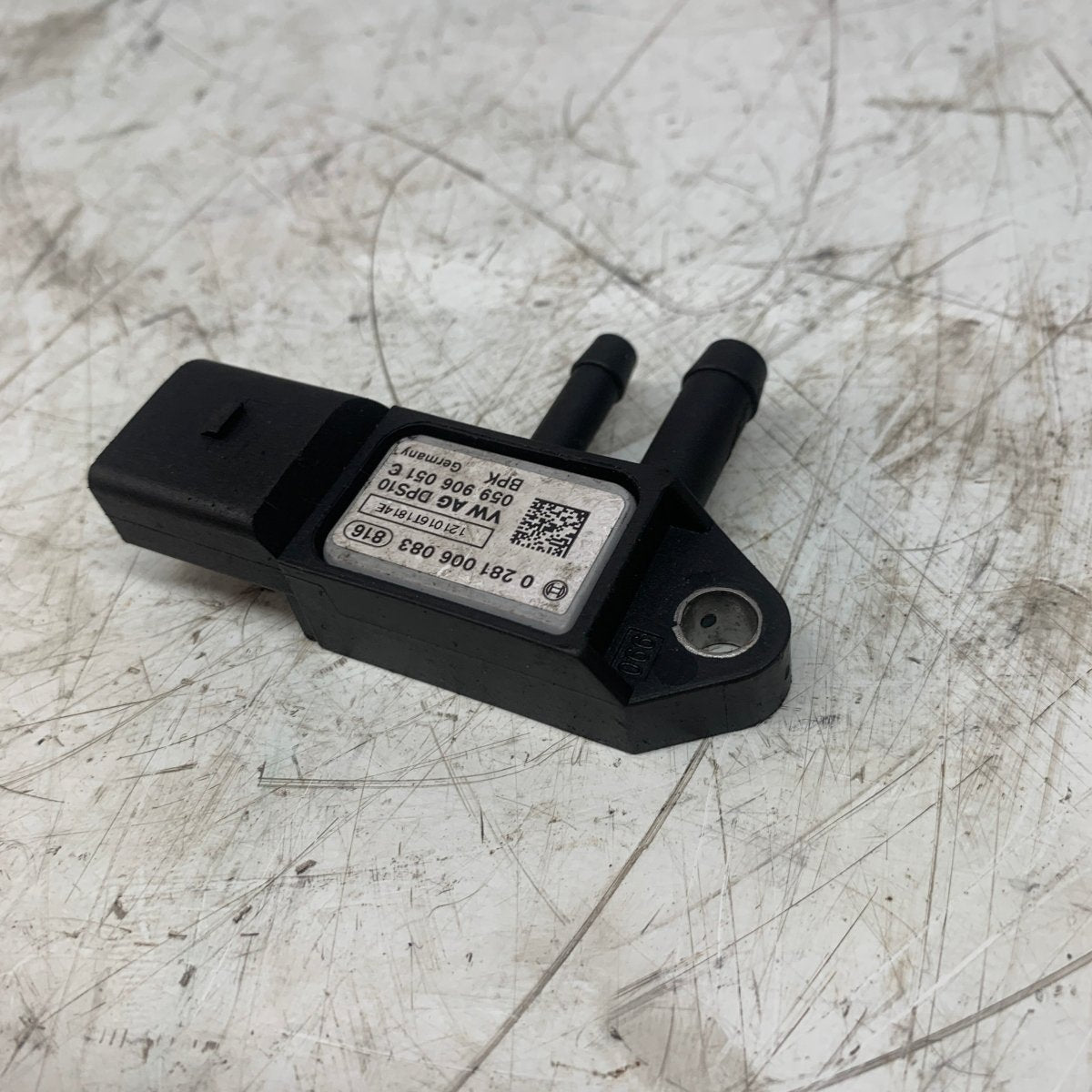 VW/AUDI/SKODA/SEAT / 2.0L Diesel / Air Pressure Sensor / 0281006083